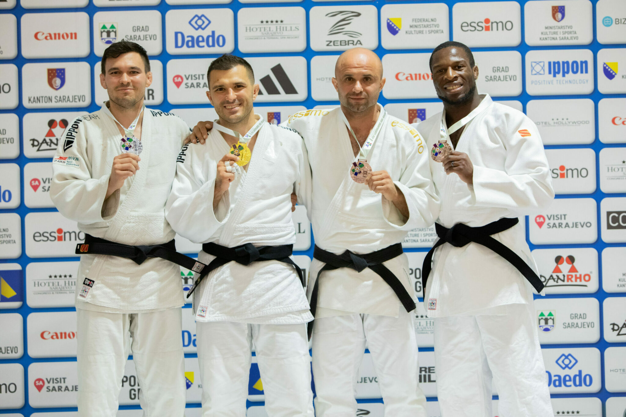 EK Veteranen in Sarajevo: 18 medailles en 4 Europese kampioenen - Judo ...